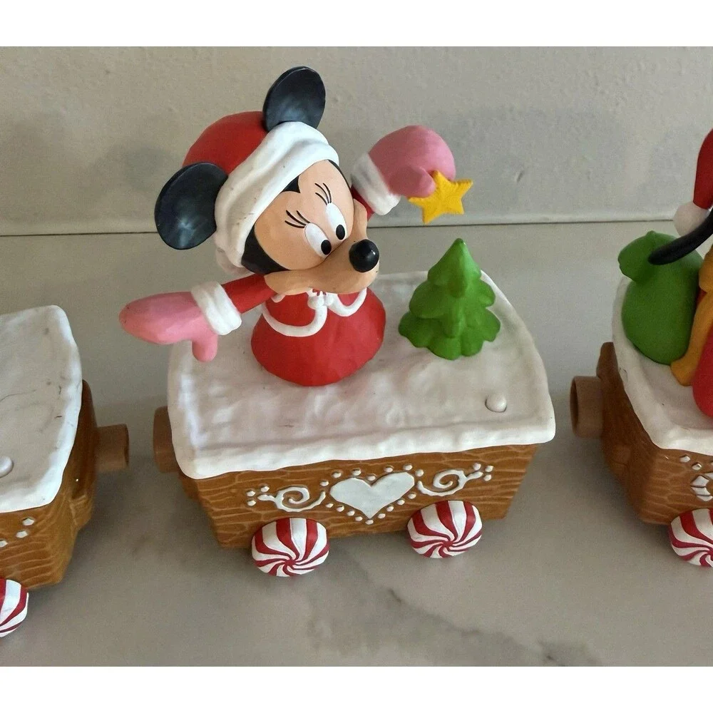 Hallmark | Holiday | 4 Of The Five 26 Hallmark Disney Christmas Express ...